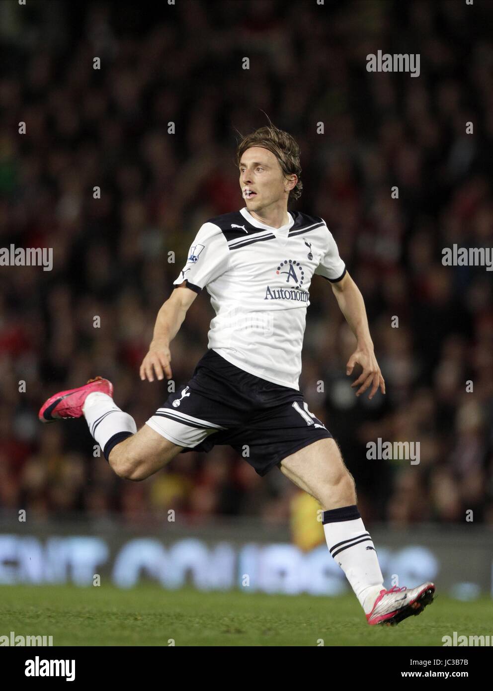 LUKA MODRIC TOTTENHAM HOTSPUR FC OLD TRAFFORD MANCHESTER ENGLAND 30 ...