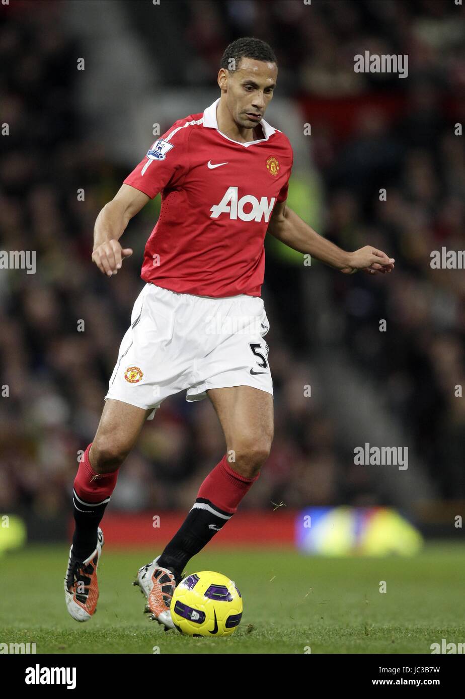 RIO FERDINAND MANCHESTER UNITED FC OLD TRAFFORD MANCHESTER ENGLAND 30 ...