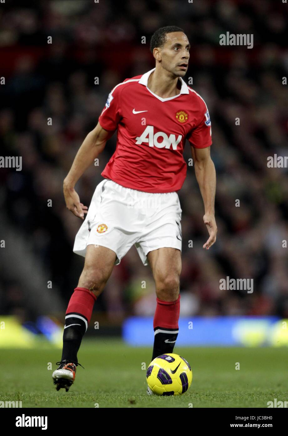 RIO FERDINAND MANCHESTER UNITED FC MANCHESTER UNITED FC OLD TRAFFORD ...