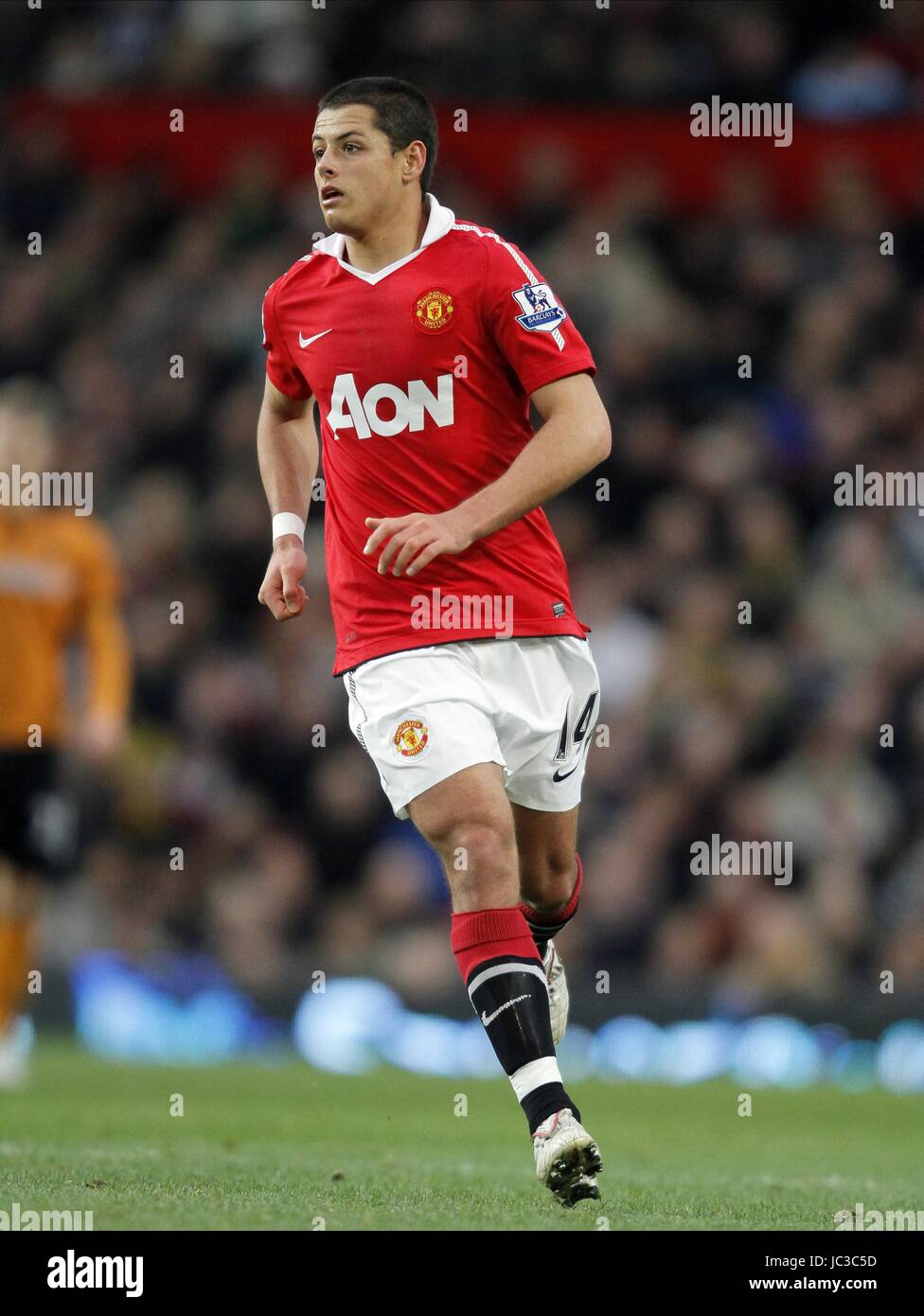 JAVIER HERNANDEZ MANCHESTER UNITED FC MANCHESTER UNITED FC OLD TRAFFORD ...