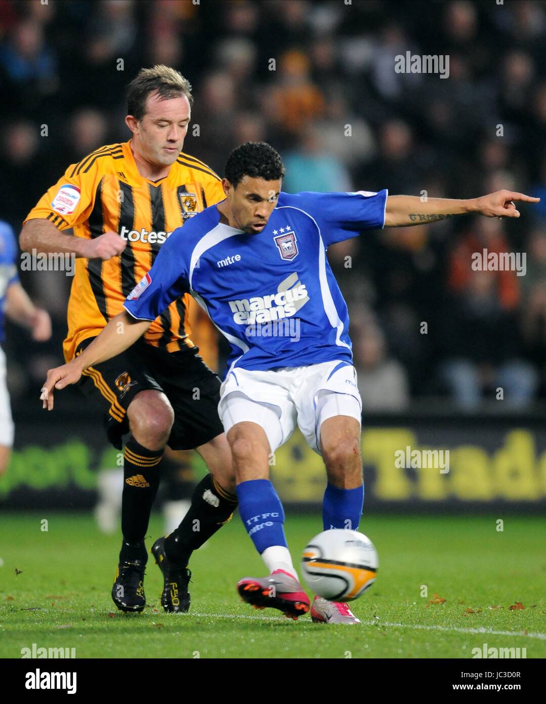 IAN ASHBEE & CARLOS EDWARDS HULL V IPSWICH KC STADIUM HULL ENGLAND 20 ...