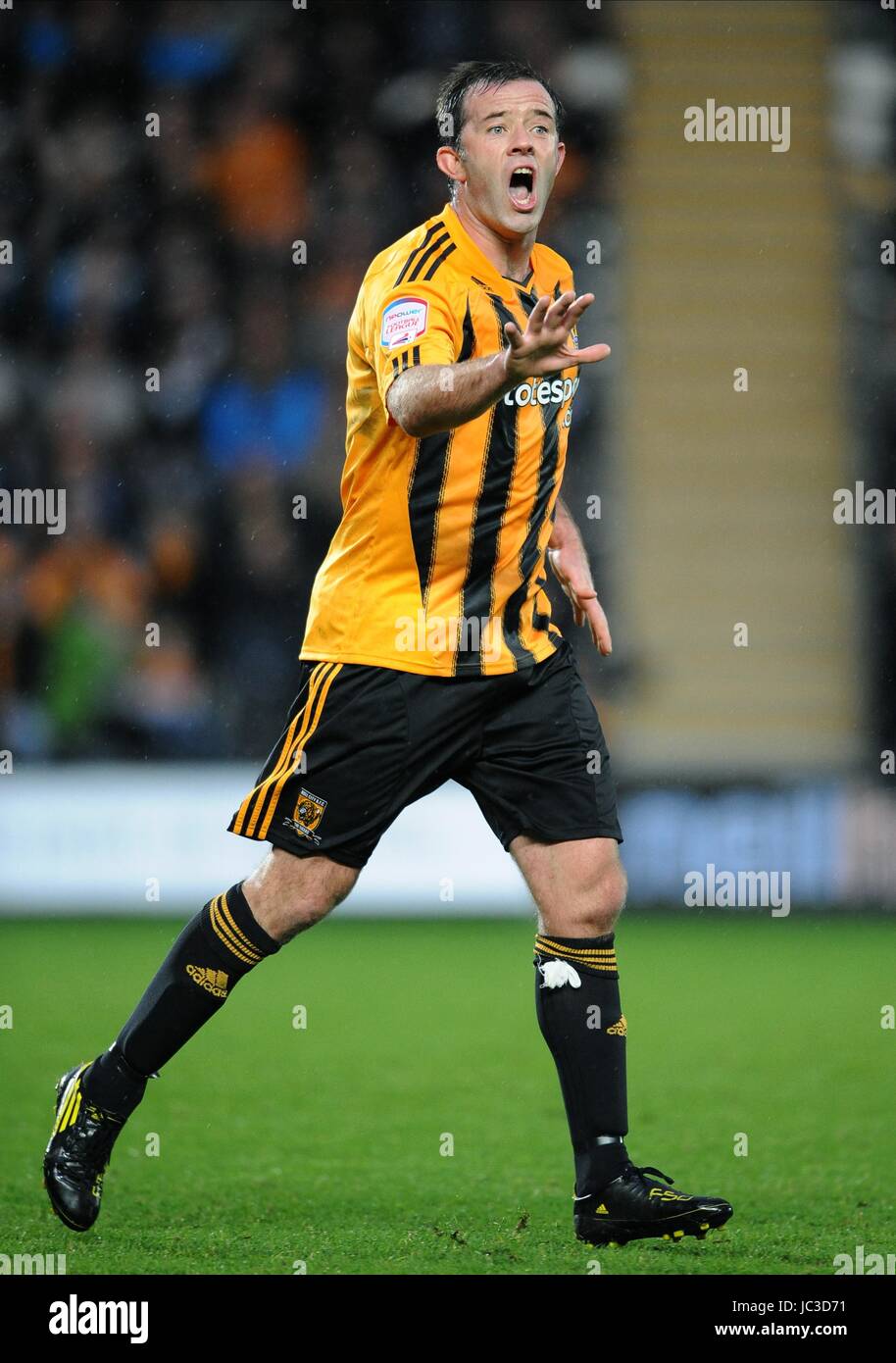 IAN ASHBEE HULL CITY FC HULL CITY FC KC STADIUM HULL ENGLAND 20 ...
