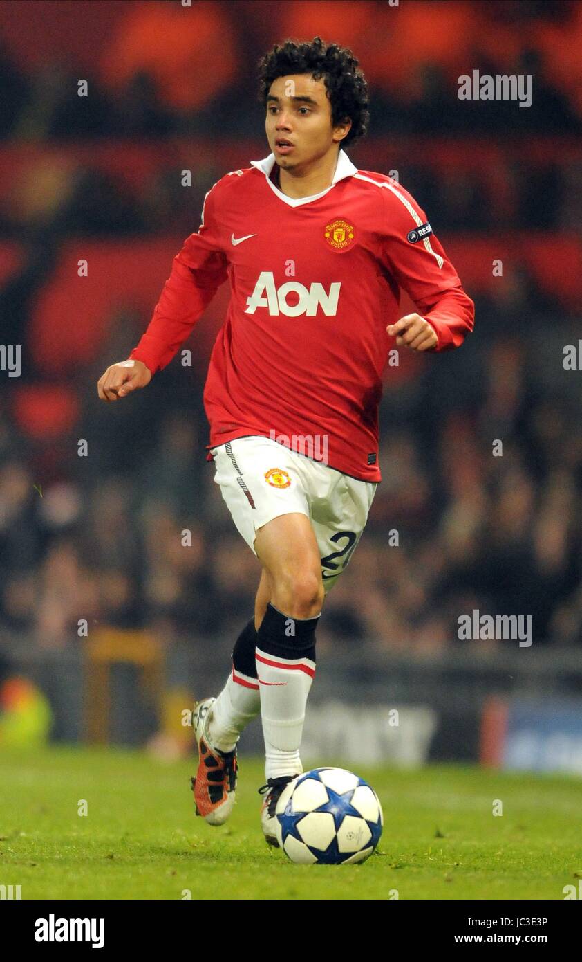 RAFAEL MANCHESTER UNITED FC MANCHESTER UNITED FC OLD TRAFFORD ...