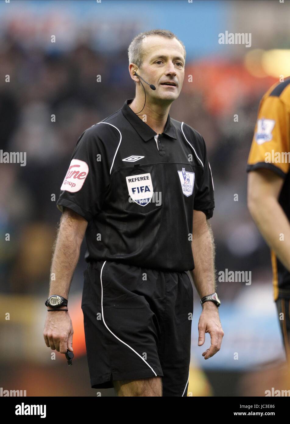 MARTIN ATKINSON PREMIERSHIP REFEREE PREMIERSHIP REFEREE MOLINEUX ...