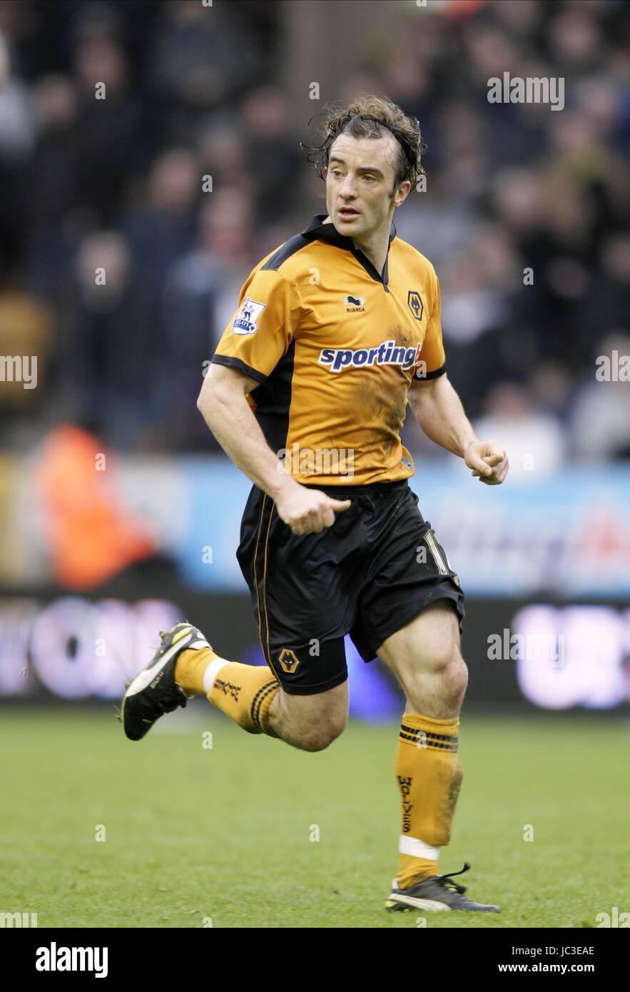 STEPHEN HUNT WOLVERHAMPTON WANDERERS FC WOLVERHAMPTON WANDERERS FC ...