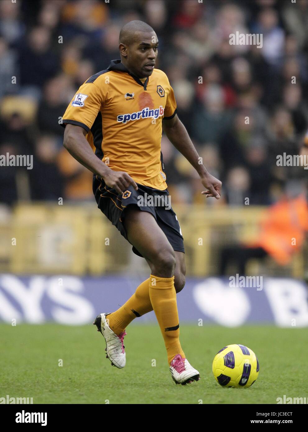 RONALD ZUBAR WOLVERHAMPTON WANDERERS FC WOLVERHAMPTON WANDERERS FC ...