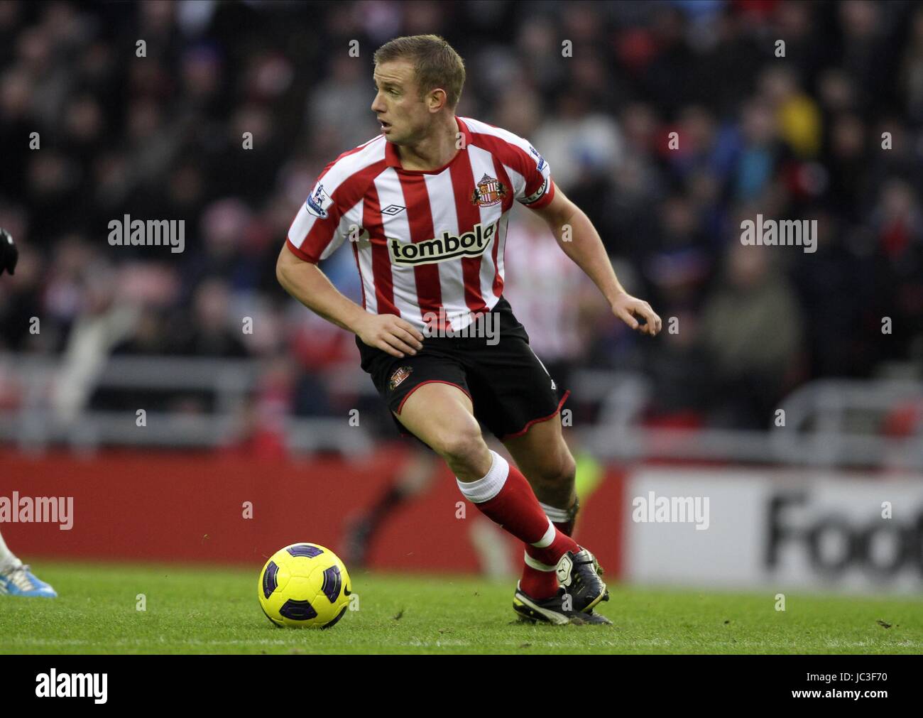 LEE CATTERMOLE SUNDERLAND FC SUNDERLAND FC STADIUM OF LIGHT SUNDERLAND ...