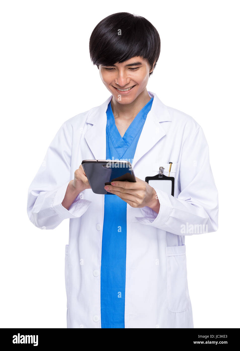 Doctor read on tablet Stock Photo - Alamy