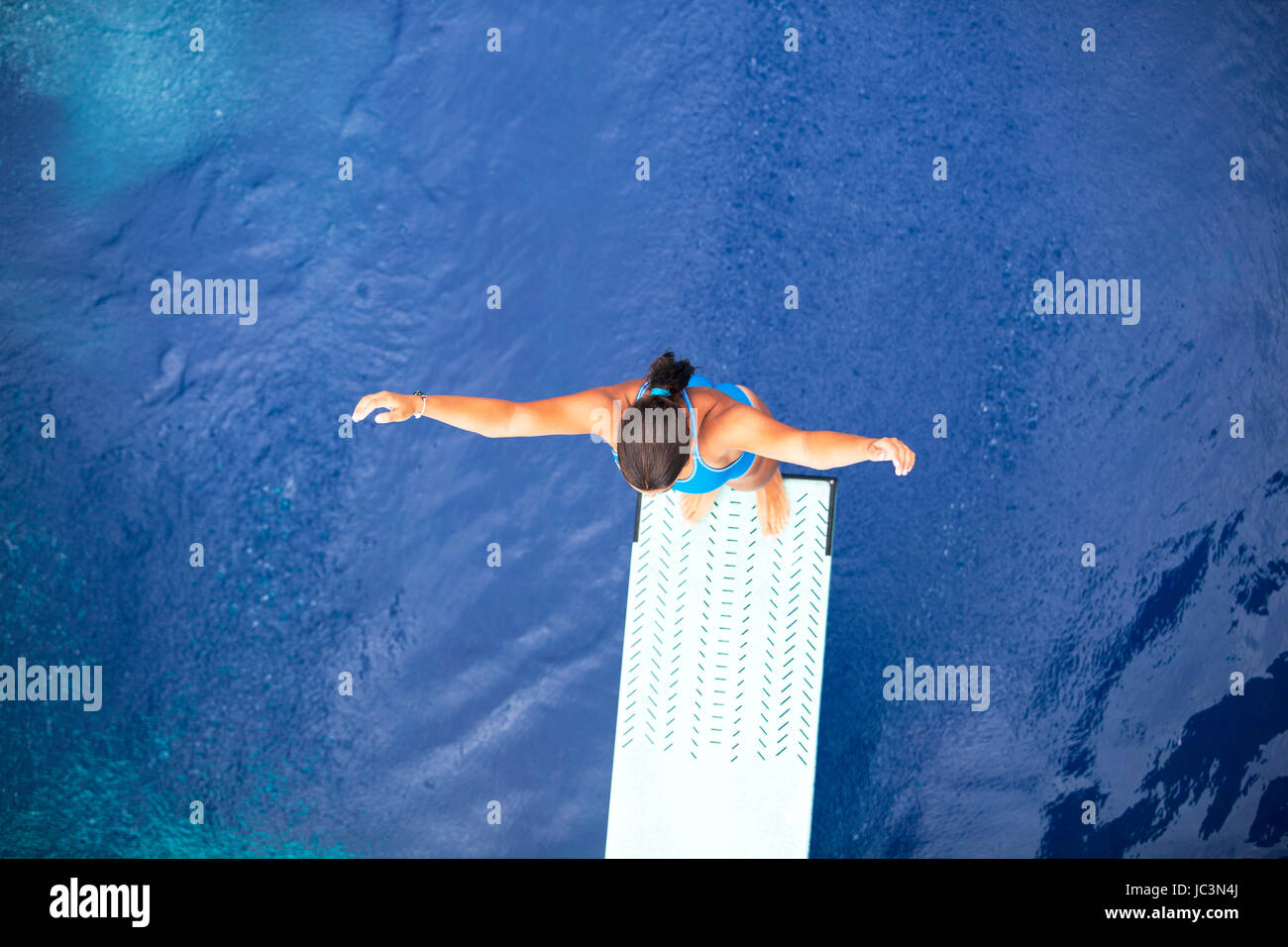Diving board diver hi-res stock photography and images - Alamy