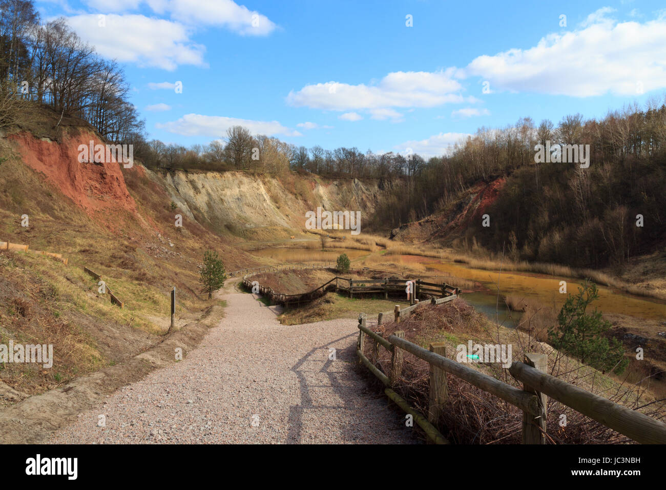 Lime pit hi-res stock photography and images - Alamy