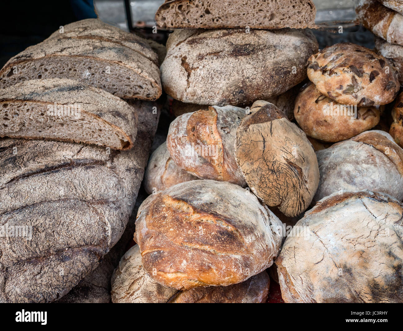 A pile of bread hi-res stock photography and images - Alamy