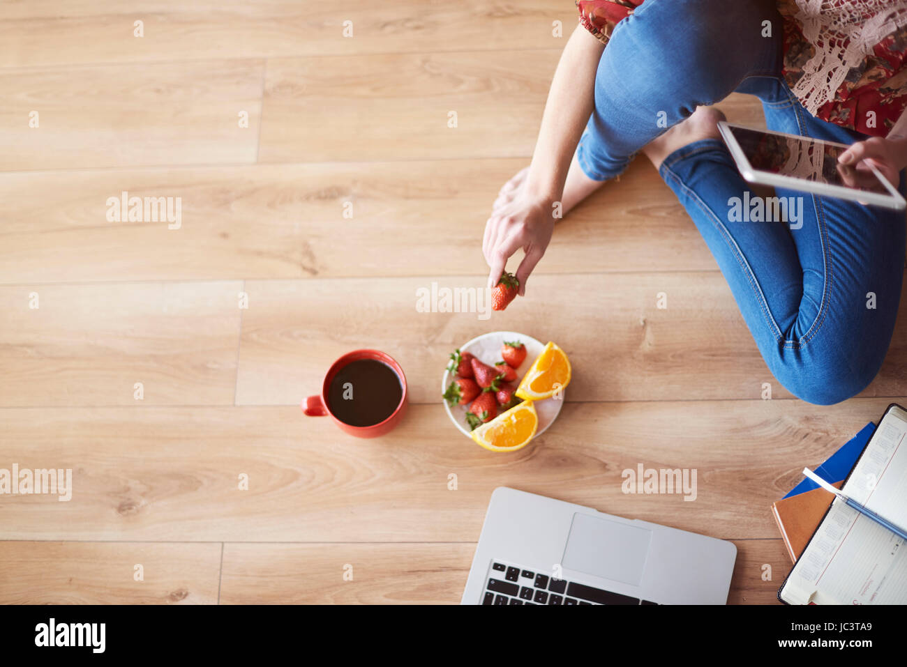 Small and healthy snack at work Stock Photo - Alamy