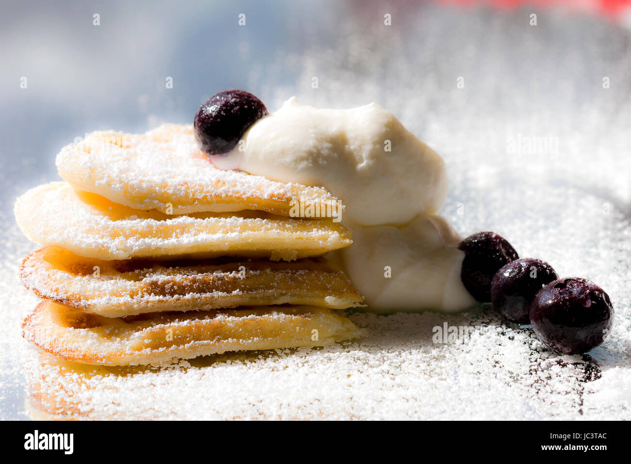 but please with cream Stock Photo - Alamy