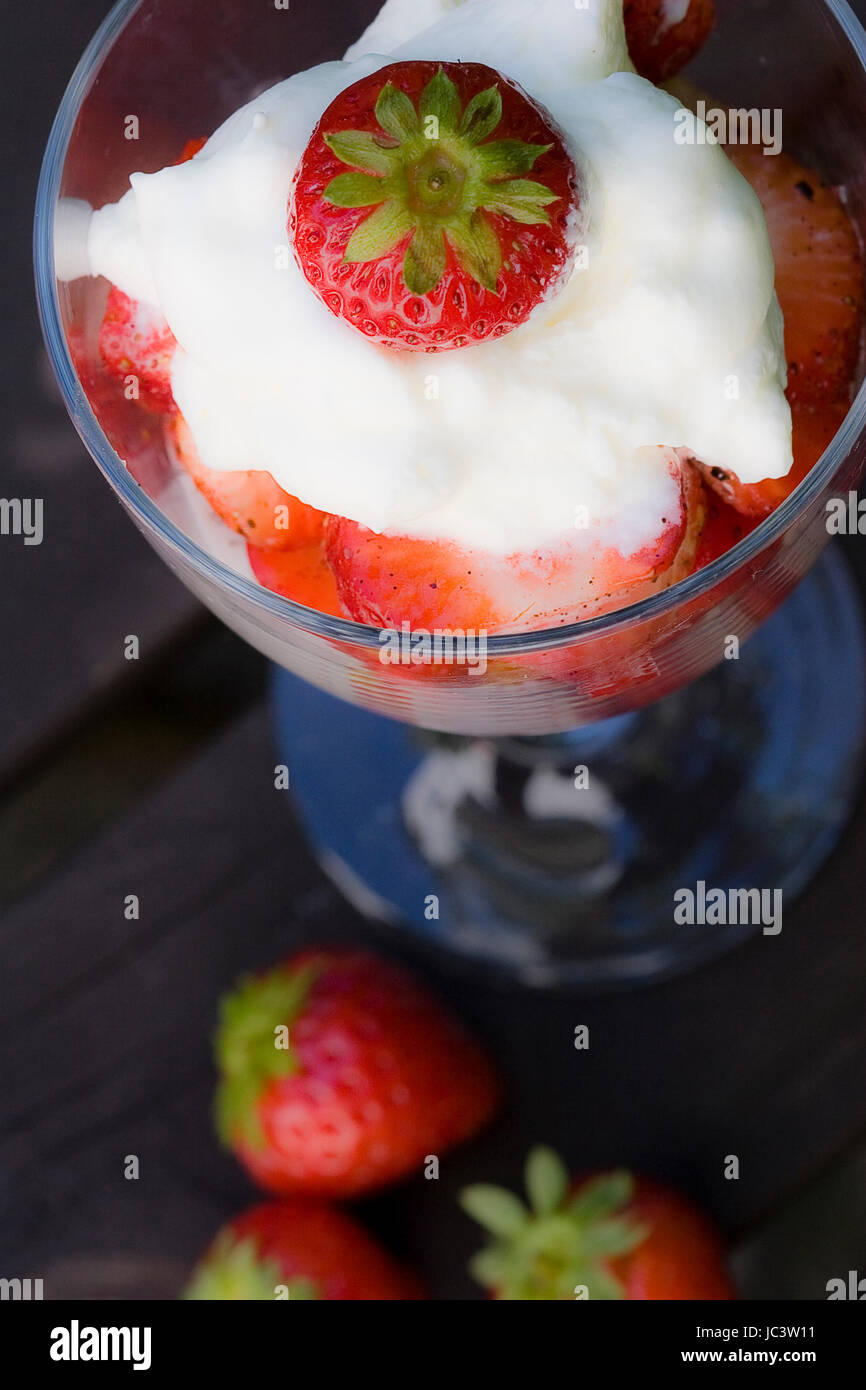 strawberry with cream Stock Photo - Alamy