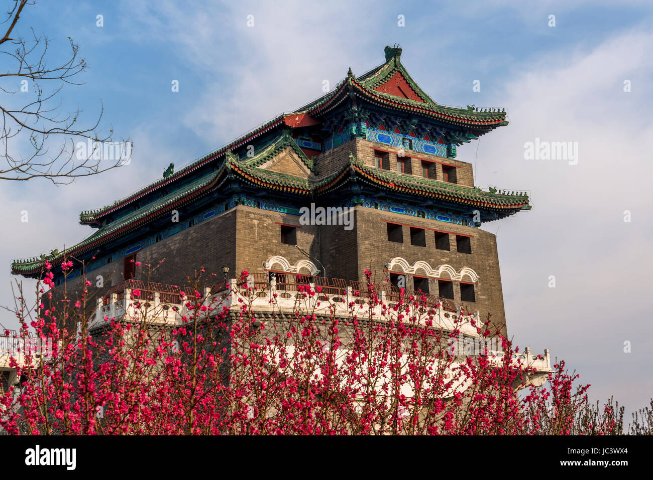 Qianmen or Front Gate, the colloquial name for Zhengyangmen, South gate ...