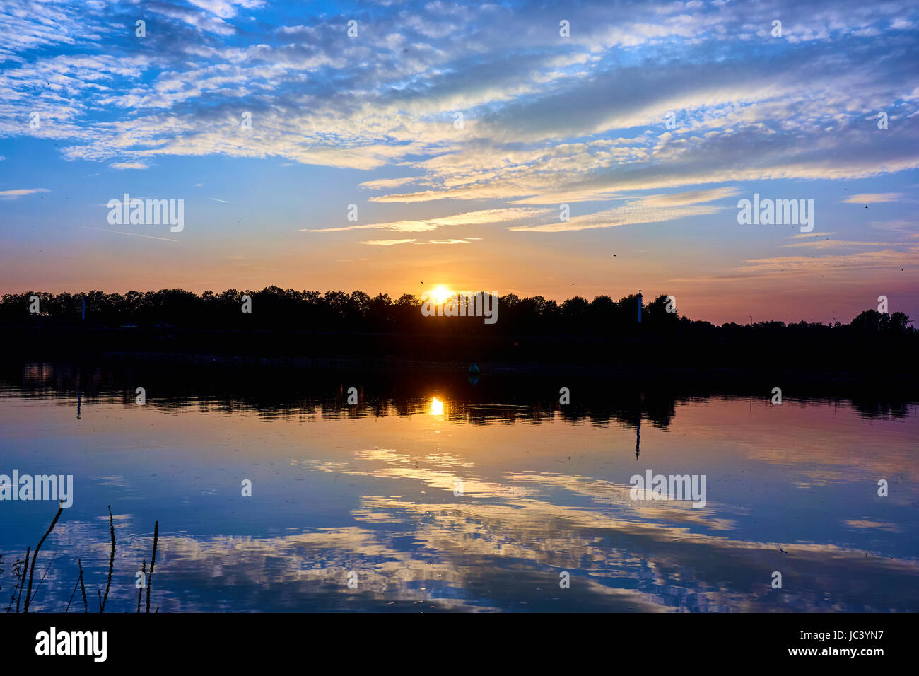 lake sunset landscape Stock Photo - Alamy