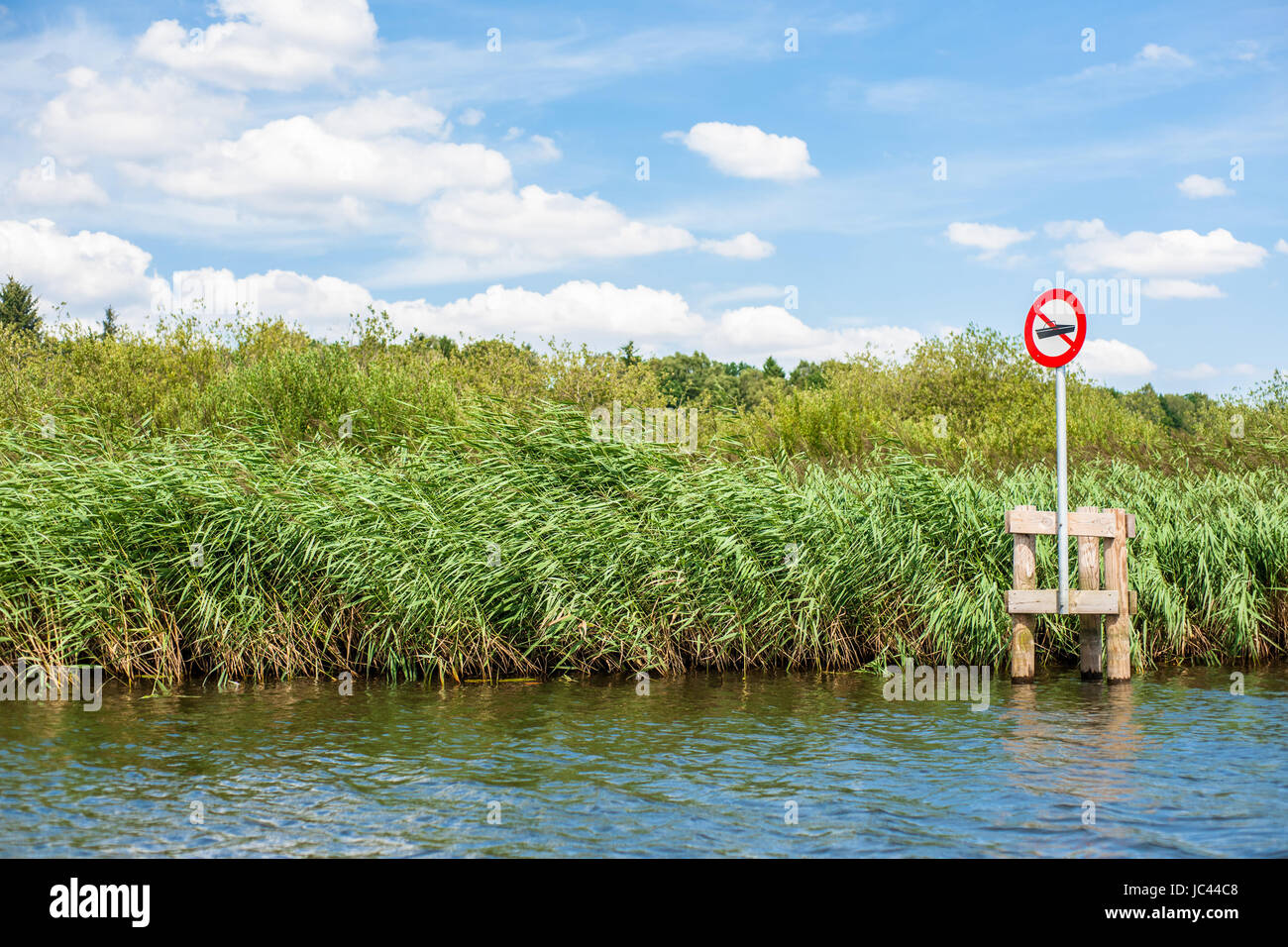 No boating sign hi-res stock photography and images - Alamy