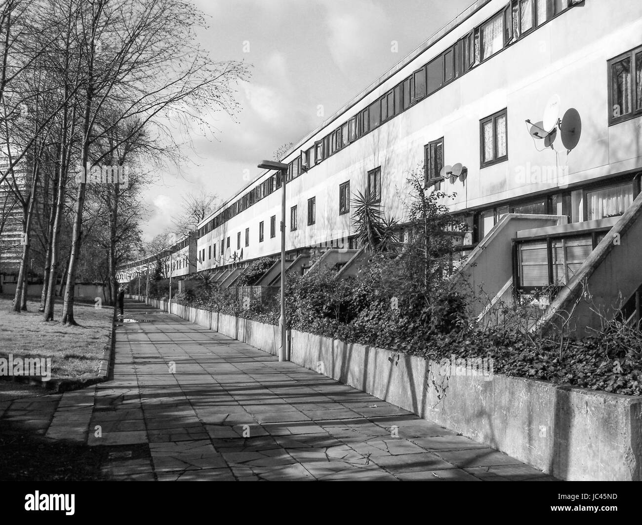 Alexandra road estate construction hi-res stock photography and images ...