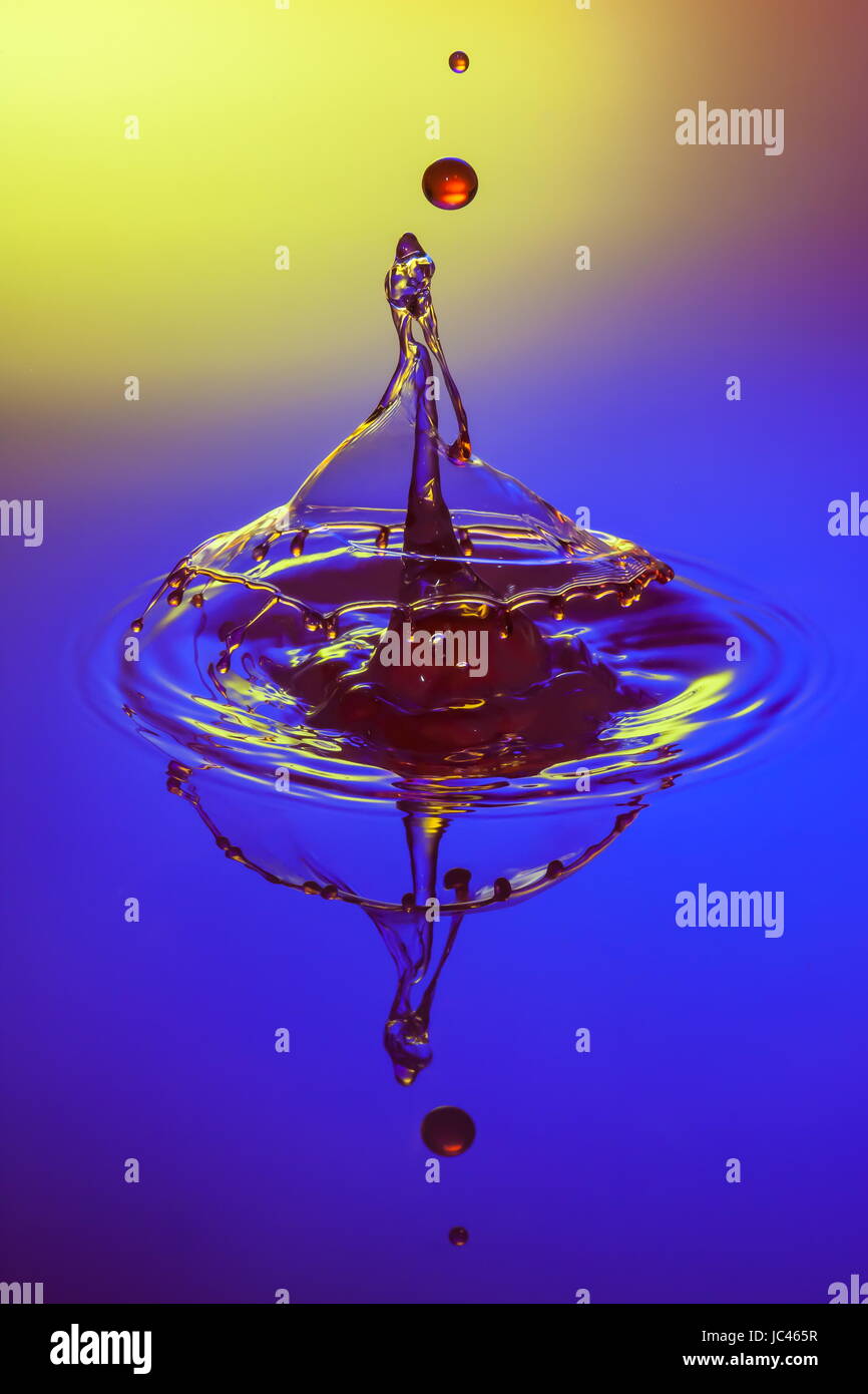 drop art - liquid type Stock Photo - Alamy