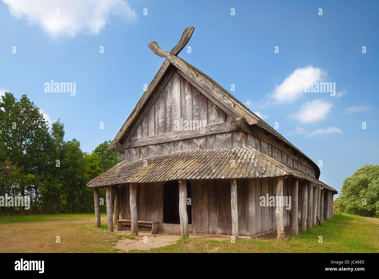 Viking house model hi-res stock photography and images - Alamy