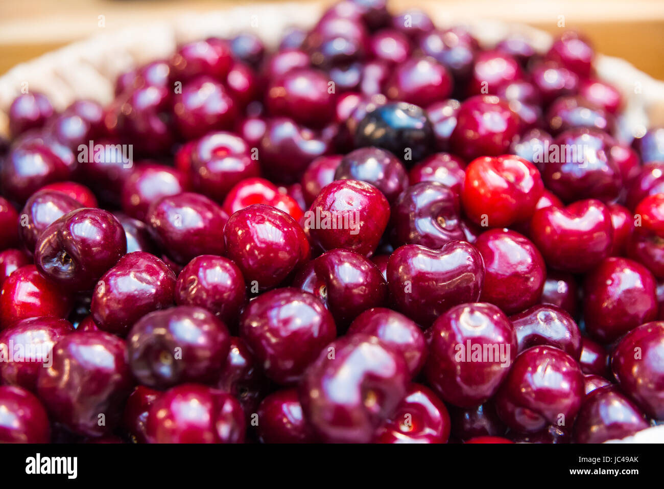 Red ripe cranberries background. Fresh and raw cranberries Stock Photo ...
