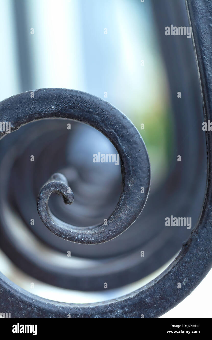 Metal frames hi-res stock photography and images - Alamy