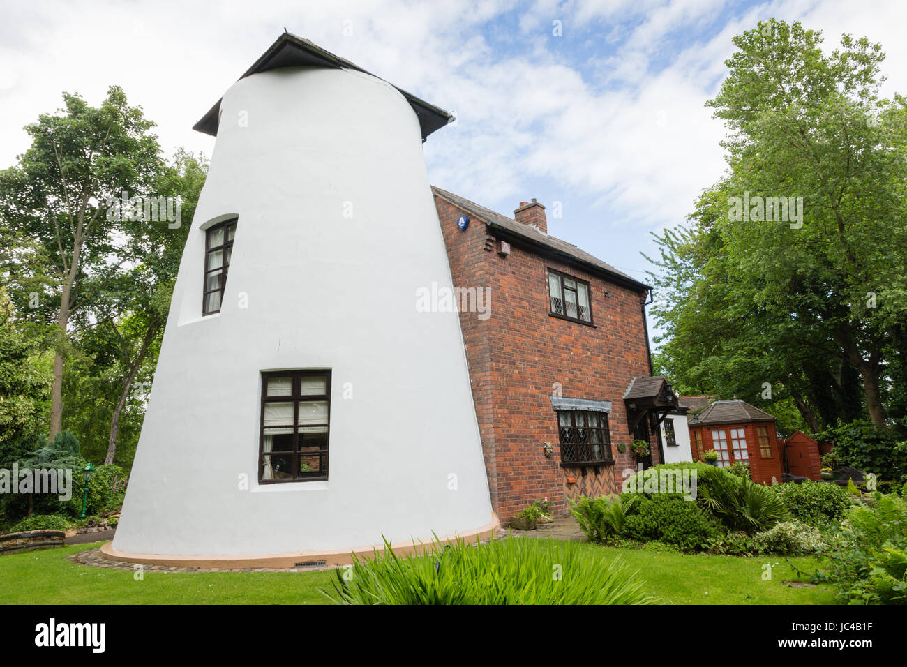 Windmill in the midlands hi-res stock photography and images - Alamy