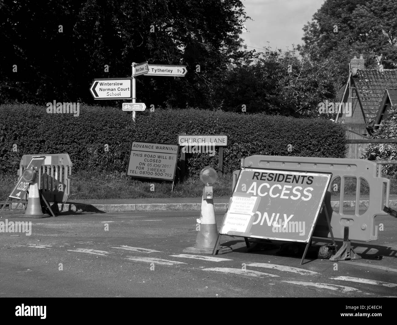 Residents access only sign at end of closed road due to roadworks Stock ...