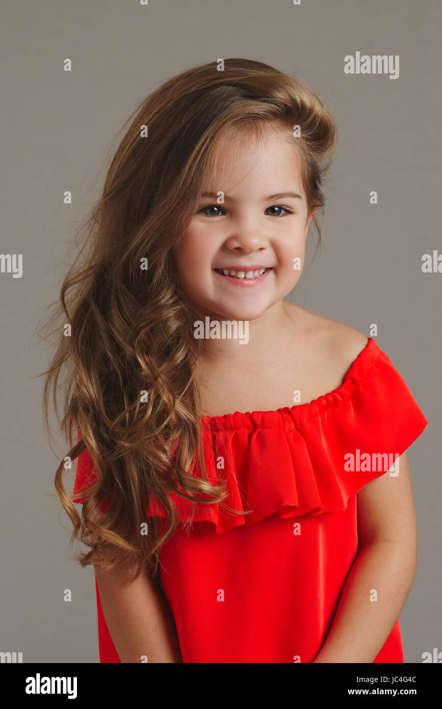 Little girl with long brown hair hi-res stock photography and images - Alamy
