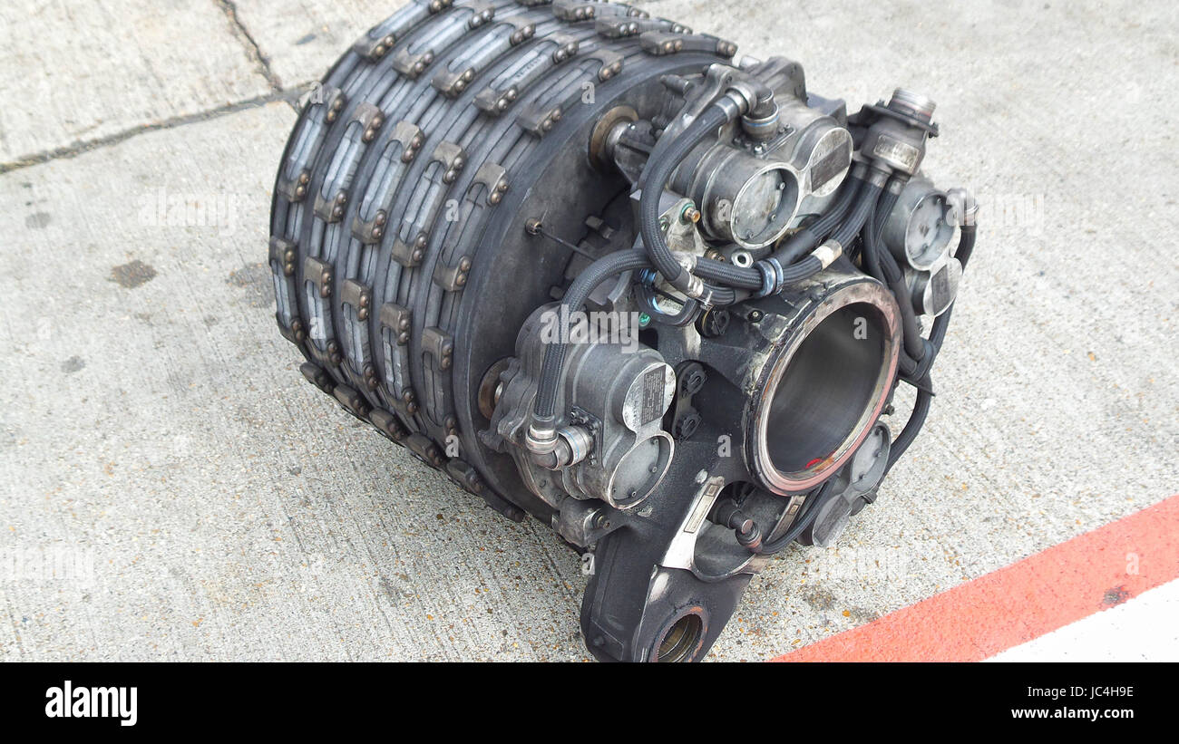 Airliner brake unit Stock Photo - Alamy