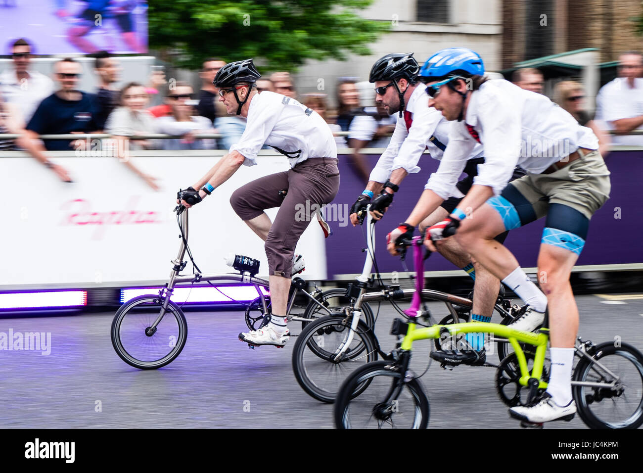 Racing on Brompton bikes at the 2017 London Rahpa Nocturne Criterium ...