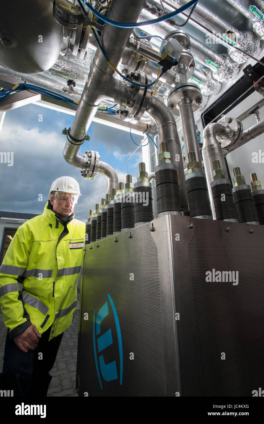 GERMANY, Hamburg Reitbrook, Eon Hansewerk, smart energy, Power to Gas ...