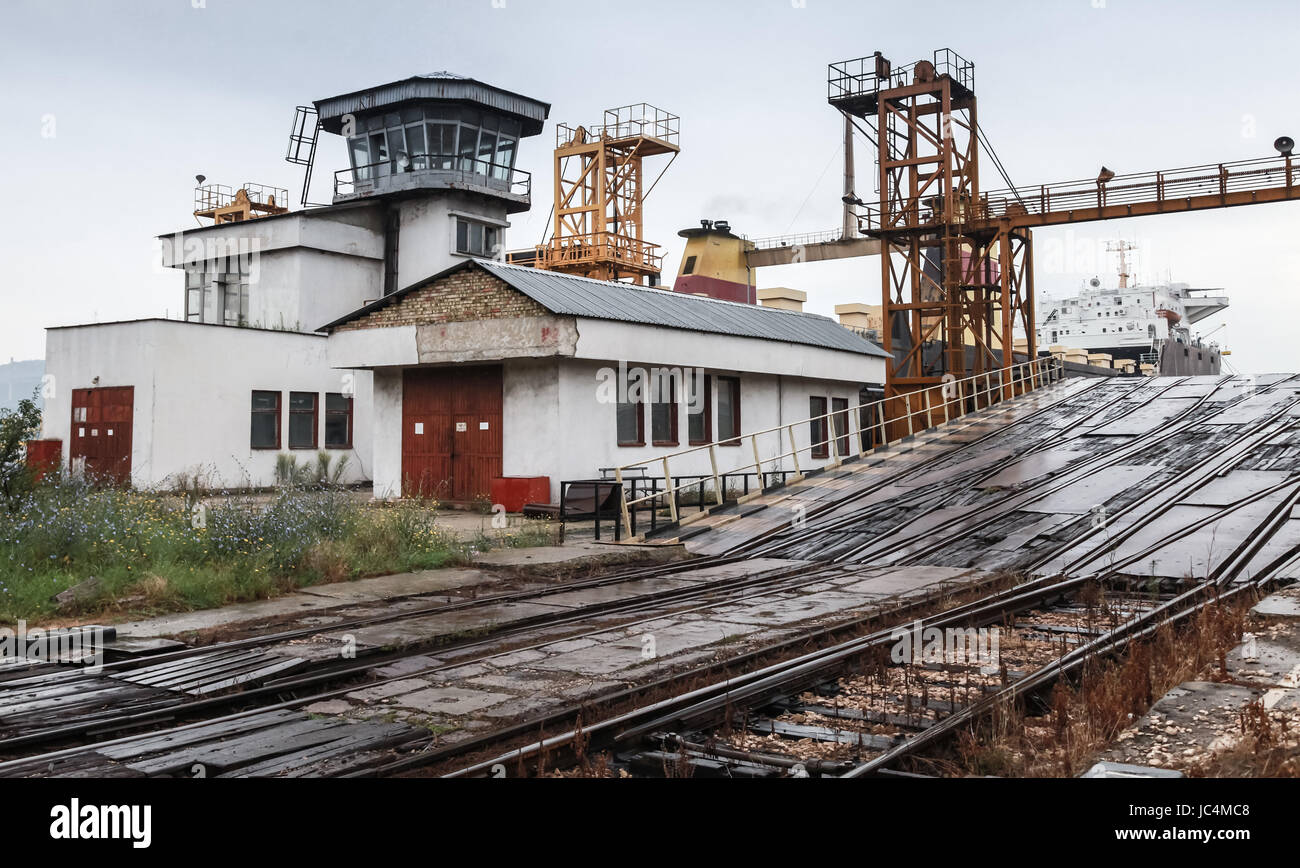 Roro ramp hi-res stock photography and images - Alamy