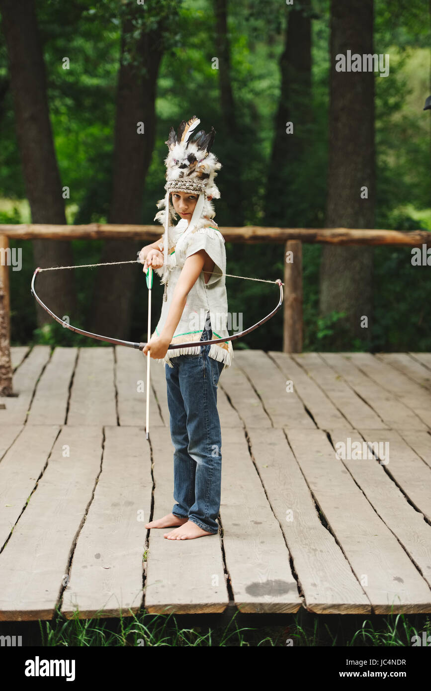 Cherokee tribe traditional dress hi-res stock photography and images ...