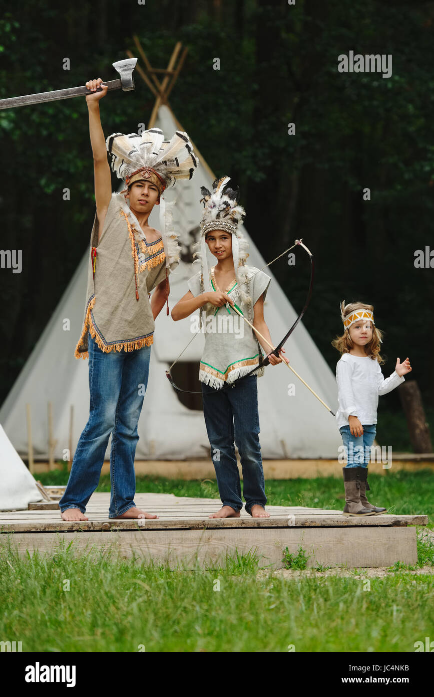 happy children playing native american Stock Photo - Alamy