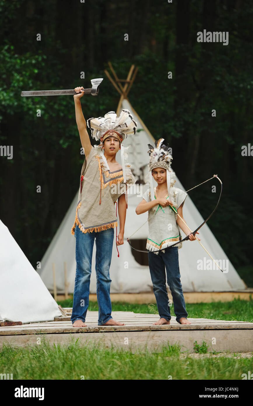 happy children playing native american Stock Photo - Alamy