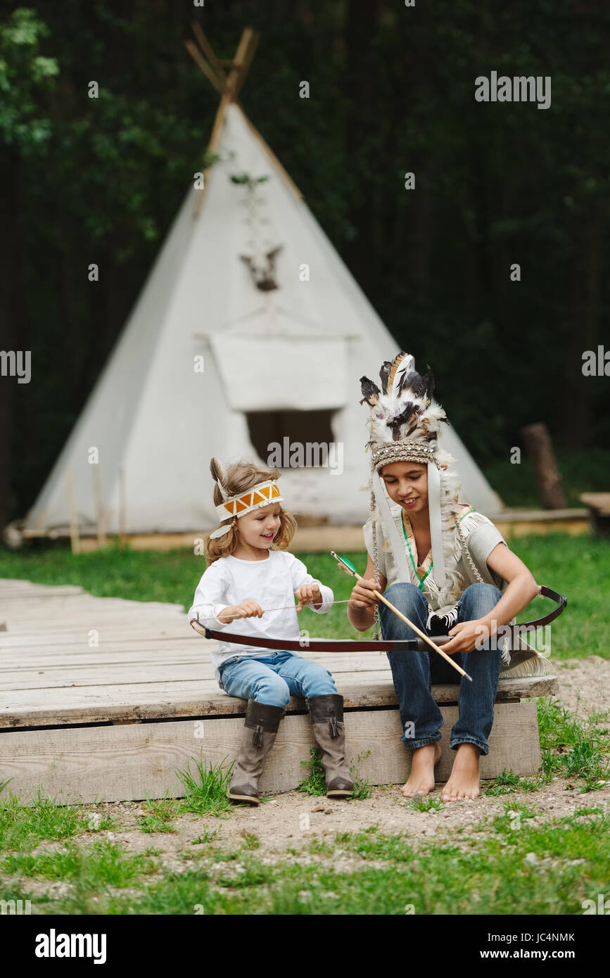 California native american kids hi-res stock photography and images - Alamy