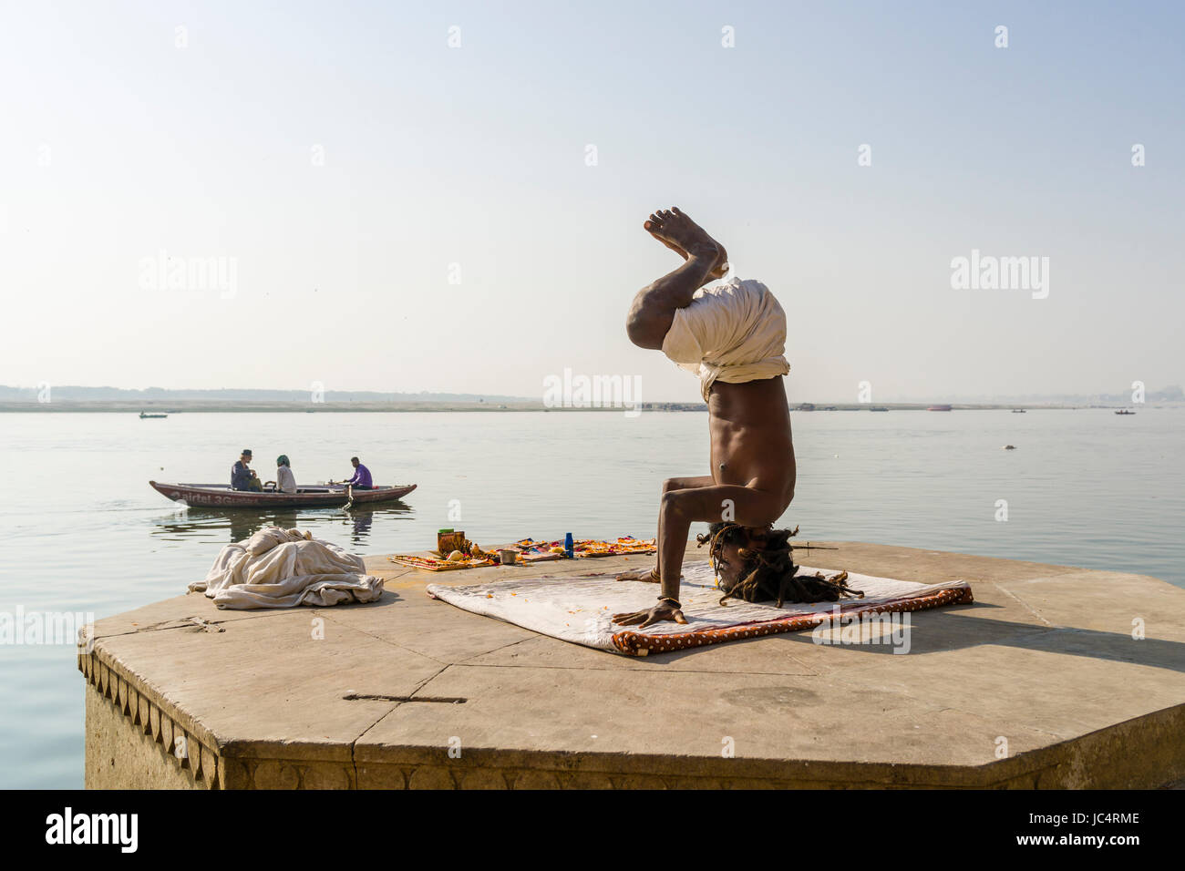 Sadhus In India High Resolution Stock Photography and Images - Alamy