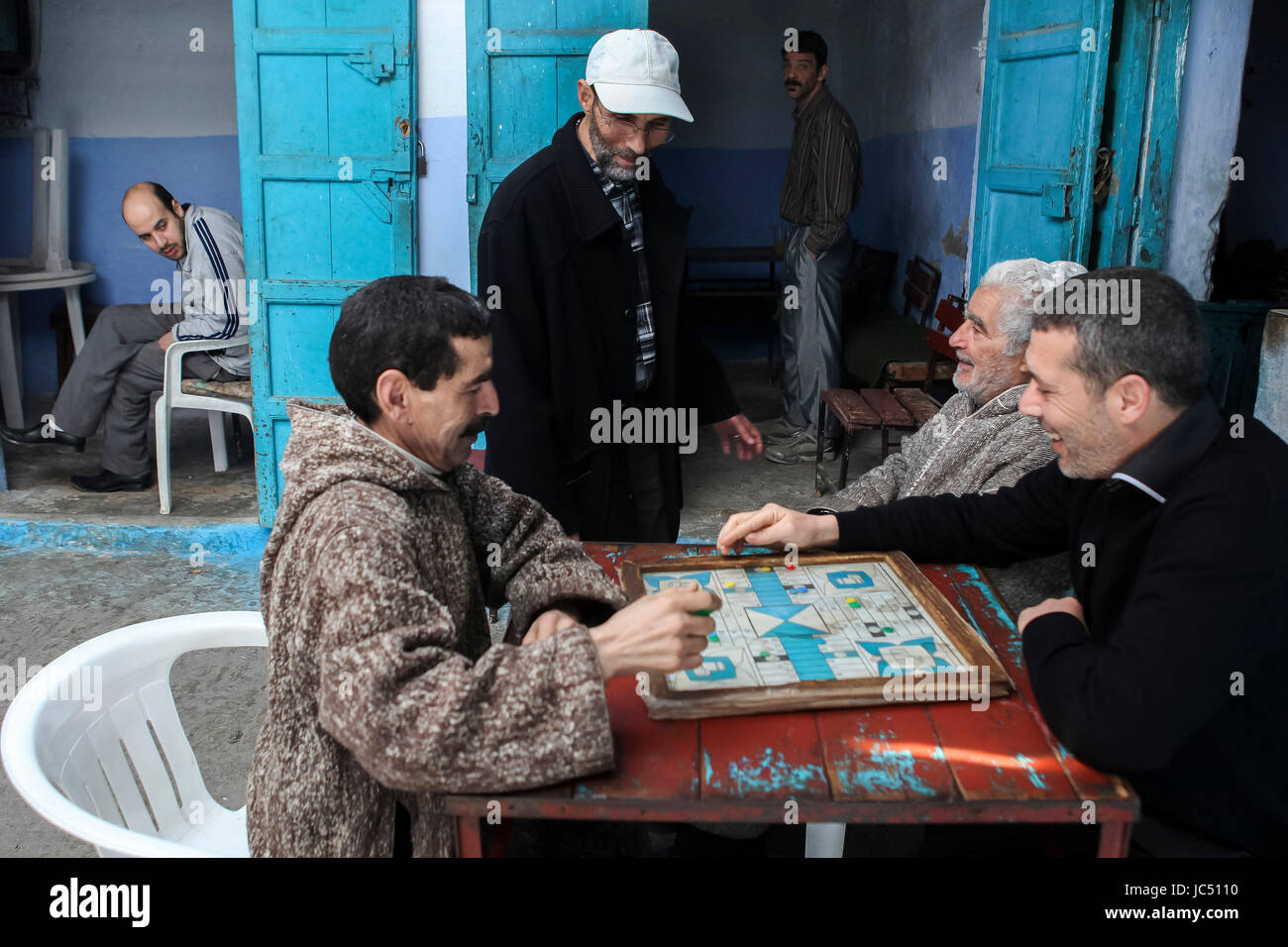 Parcheesi hi-res stock photography and images - Alamy