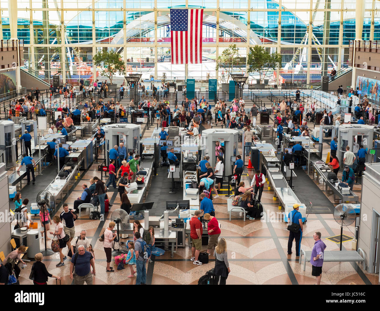 Denver international airport busy hi-res stock photography and images ...
