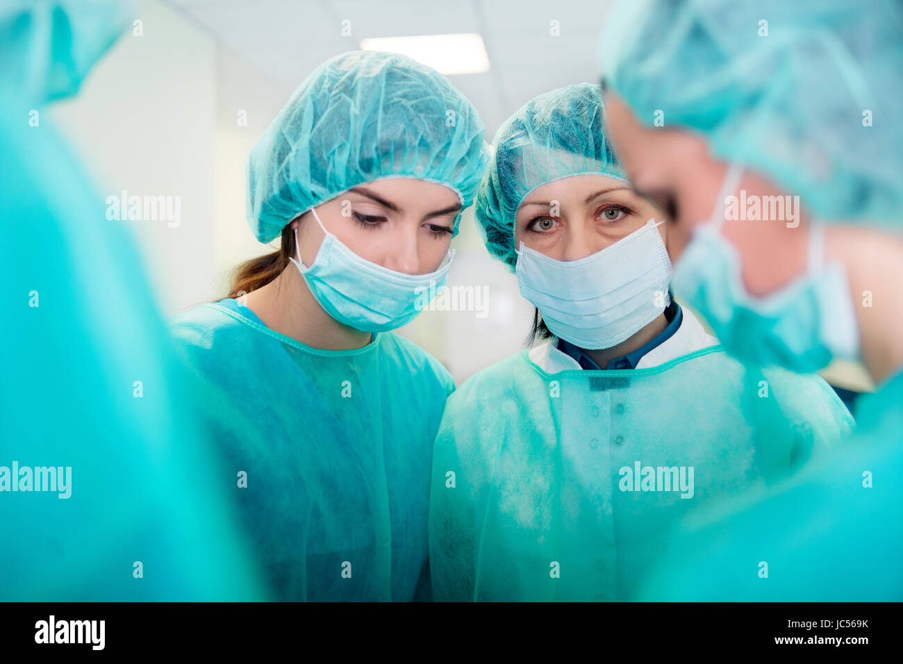 Doctors preparing for surgery Stock Photo - Alamy