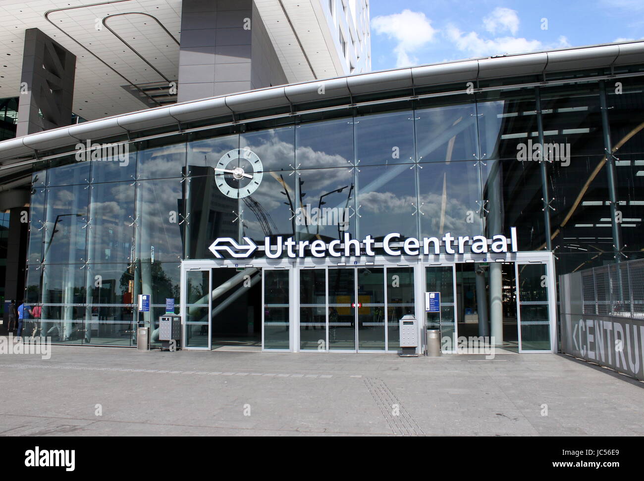 Utrecht centraal railway station hi-res stock photography and images ...