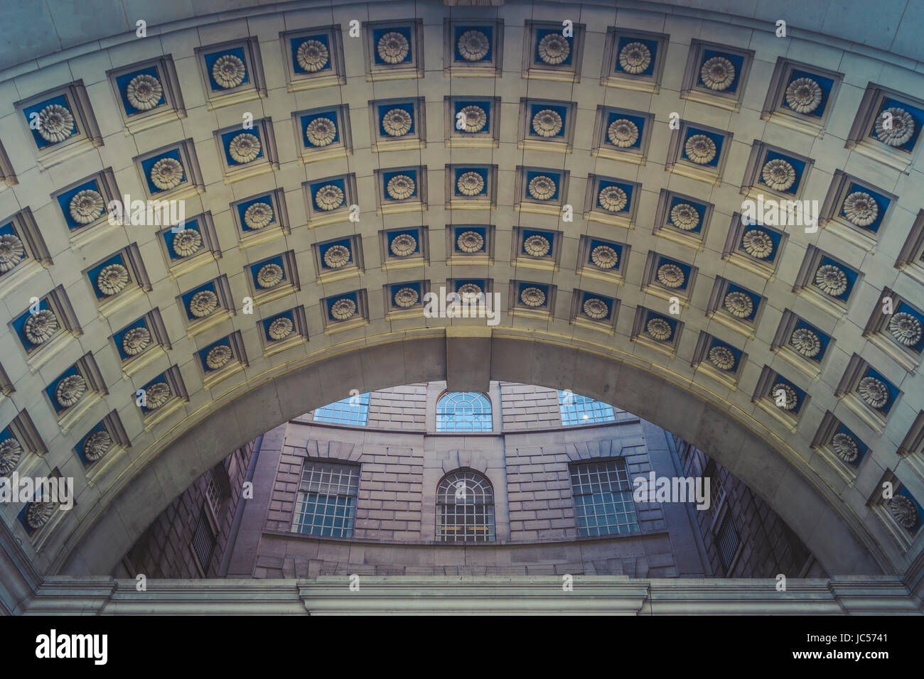Mi5 building london millbank hi-res stock photography and images - Alamy