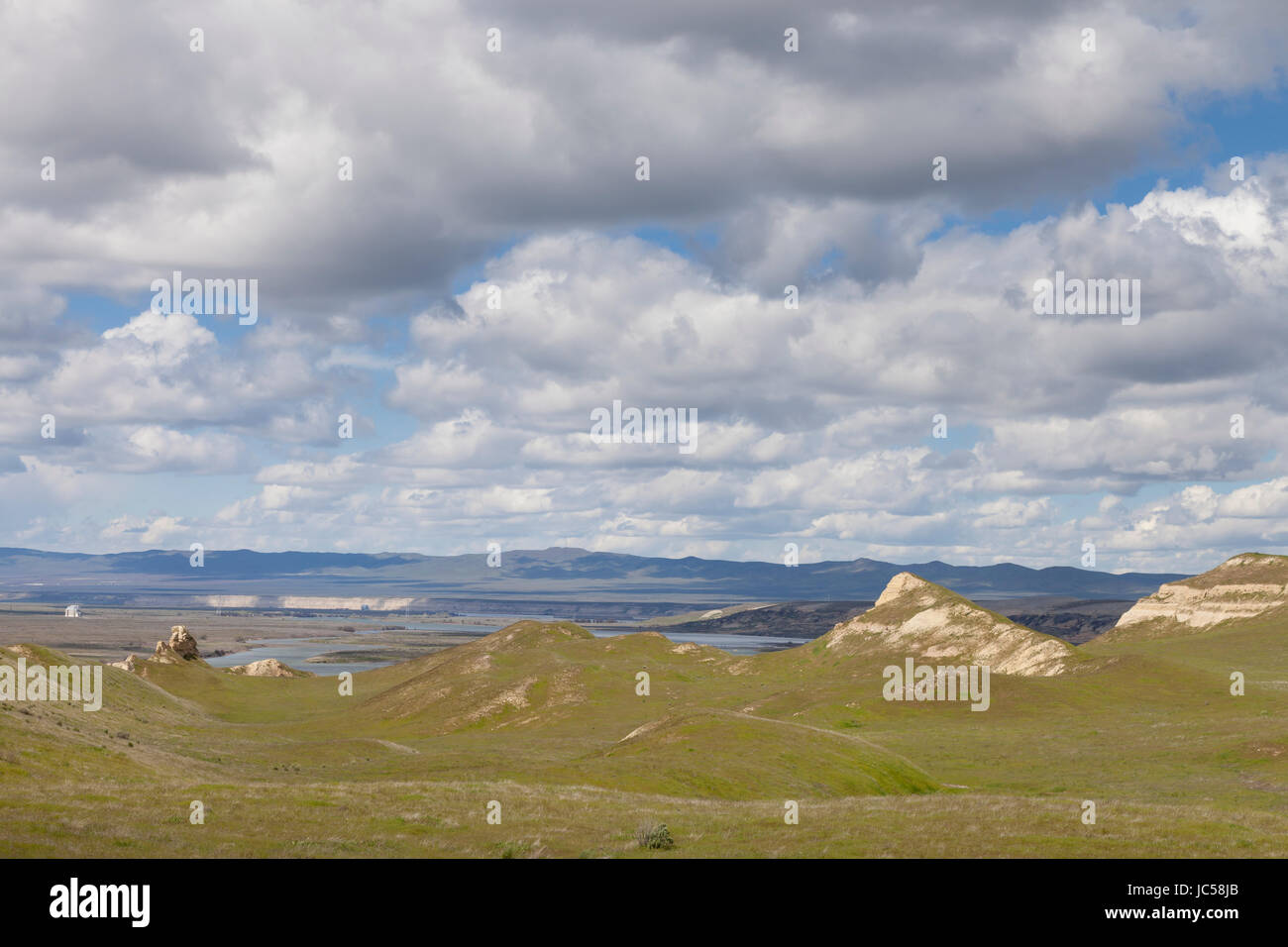 Franklin County, Washington: The White Bluffs along the Columbia River ...