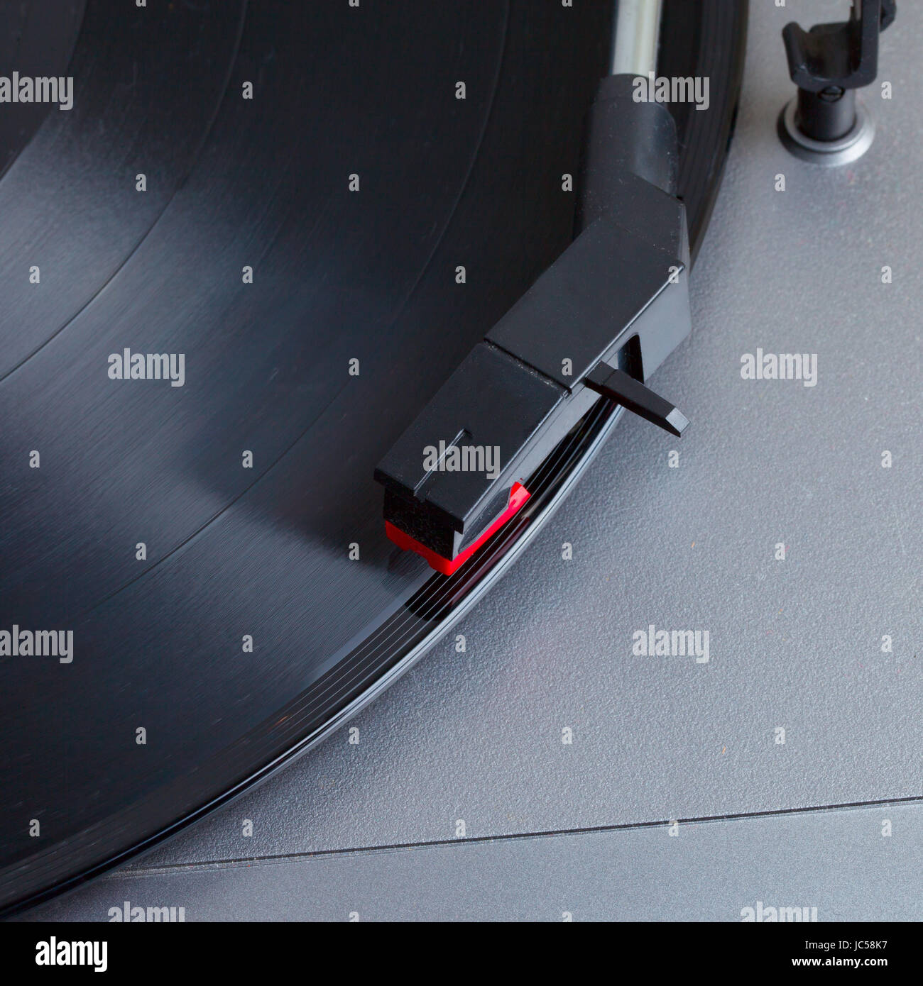 Turntable vinyl record square hi-res stock photography and images - Alamy