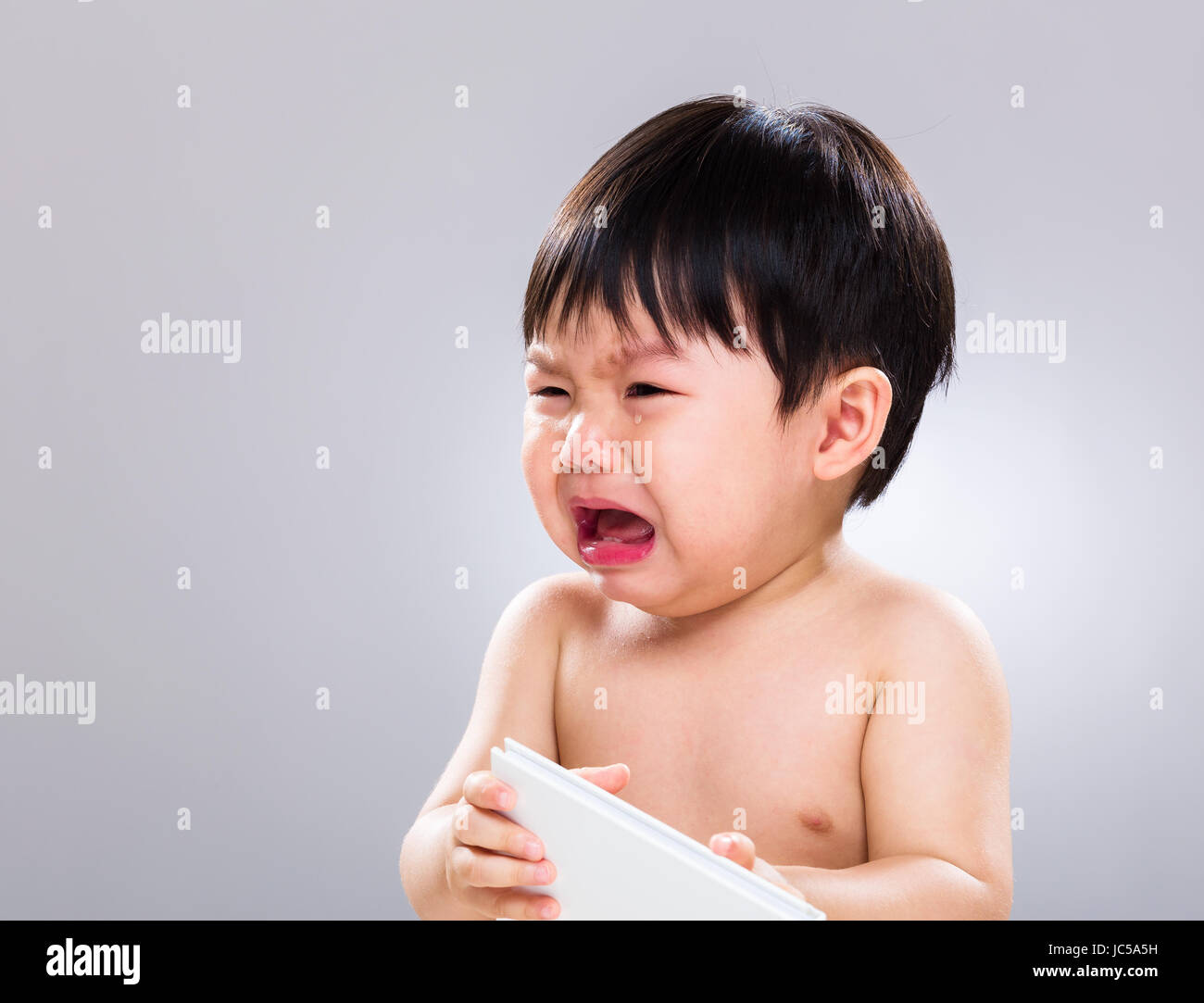 Korean book boy read hi-res stock photography and images - Alamy
