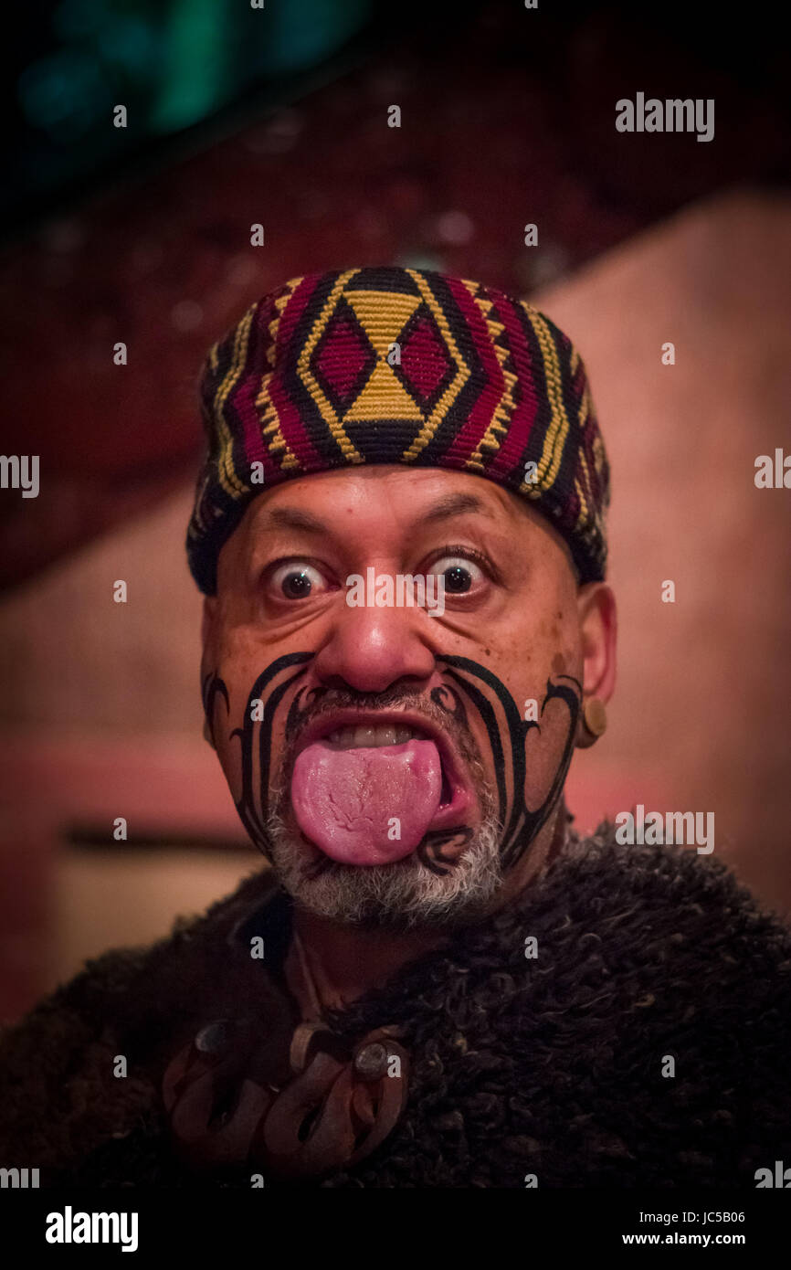 Maori warrior tongue sticking out hi-res stock photography and images ...