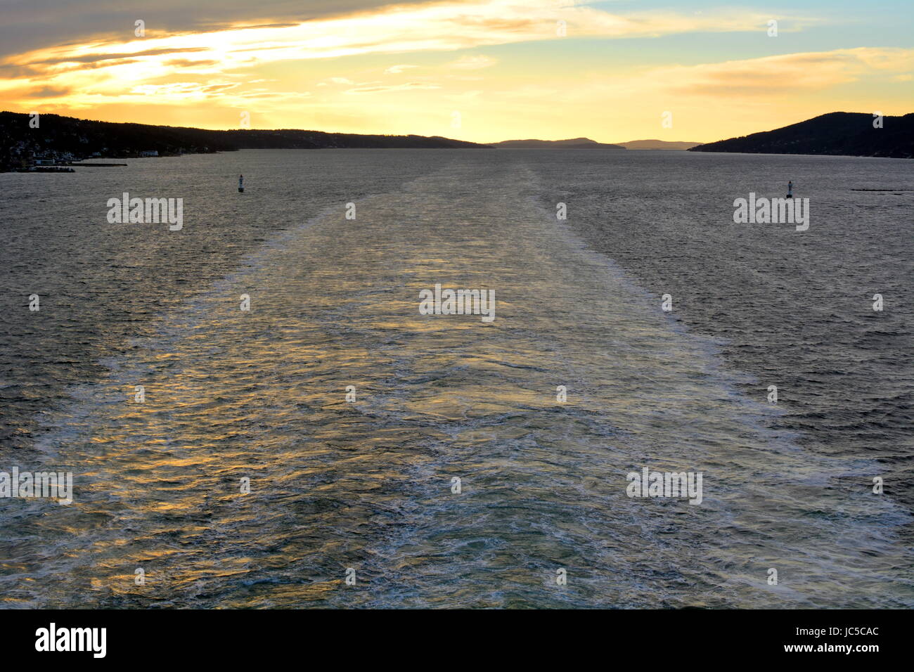 Seasick ship hi-res stock photography and images - Alamy