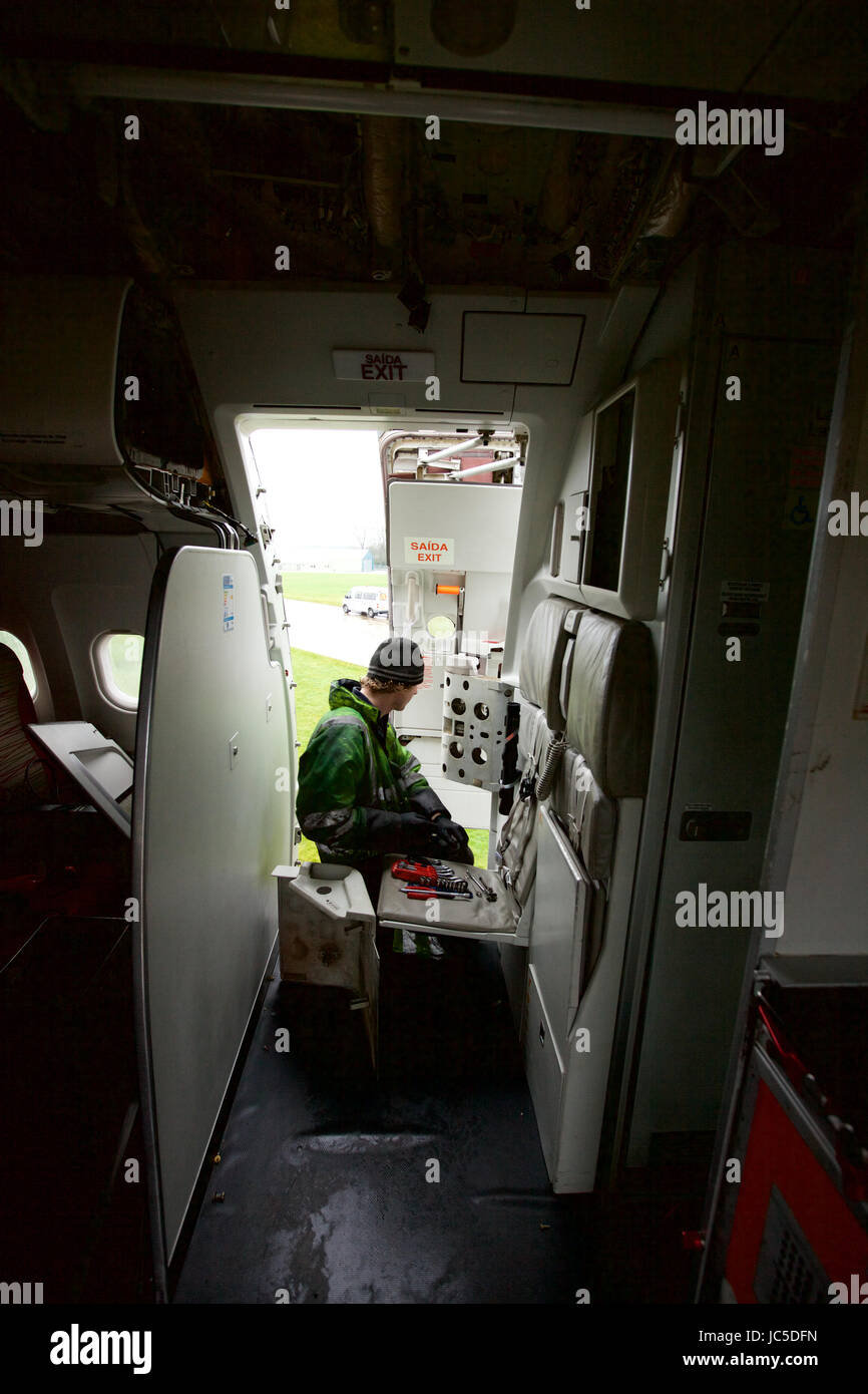 Engineer engineers engine engines hi-res stock photography and images ...