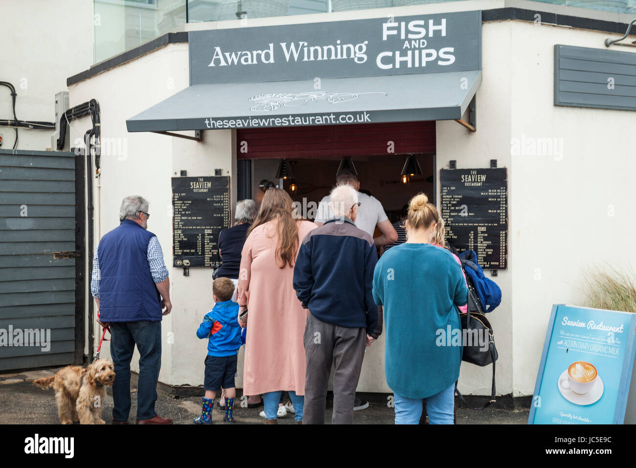 The seaview fish and chip restaurant saltburn hi-res stock photography ...